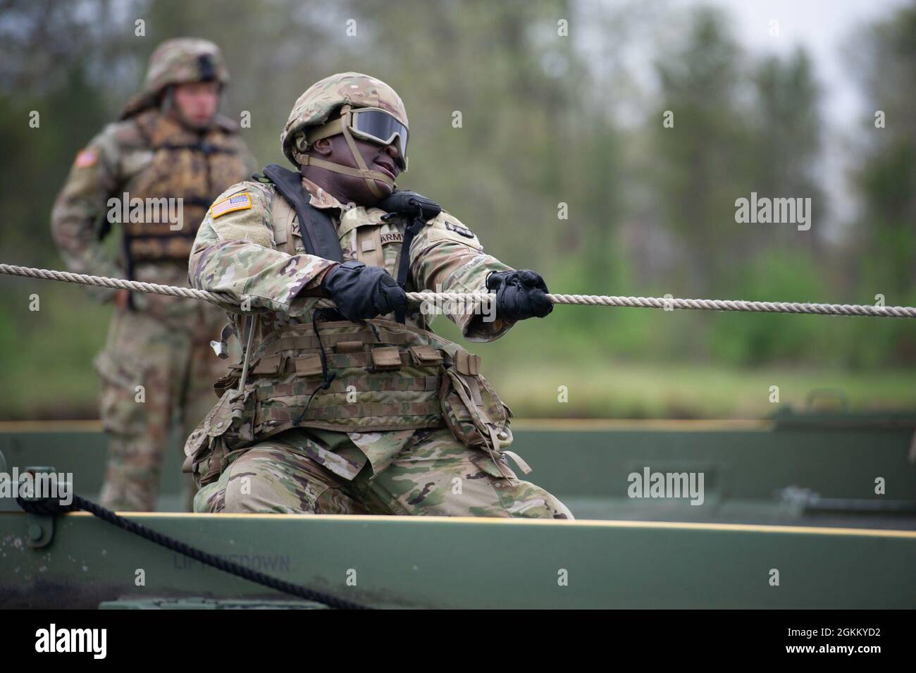 Army Reserve Soldiers from the 652nd Engineer Company (Multi-Role ...