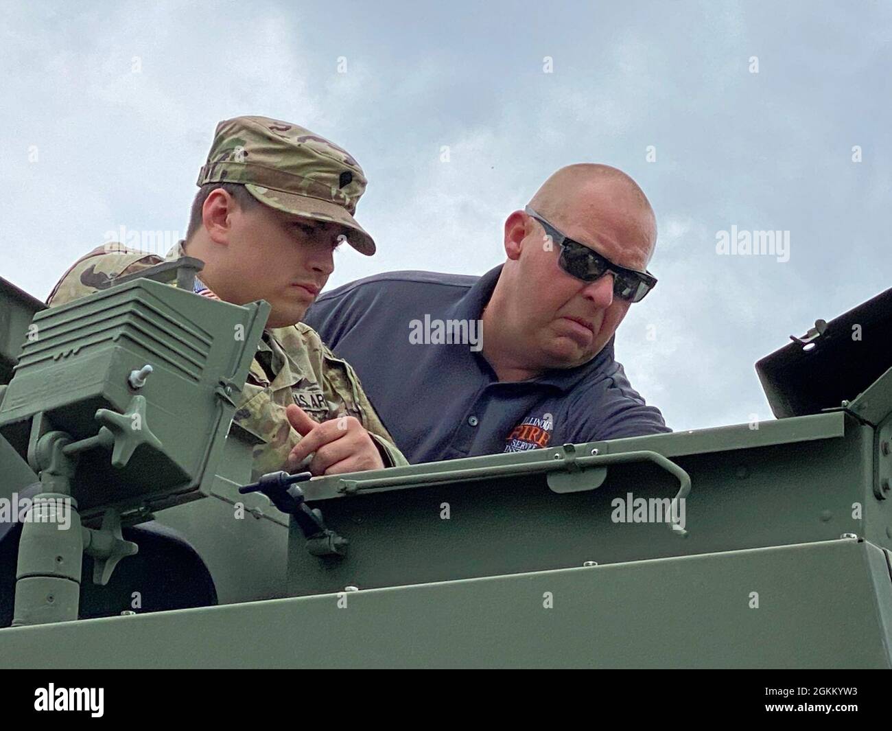 U.S. Army Reserve firefighters from the 416th Theater Engineer Command ...