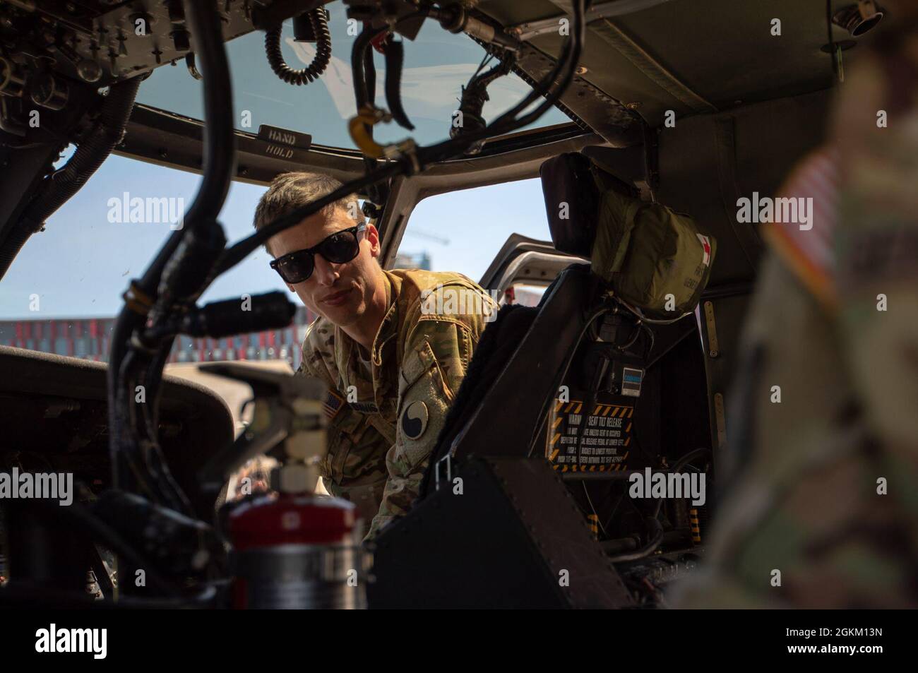 (TIRANA, Albania) --- Sgt. Henry Davis, a crew chief with the 1-131st ...