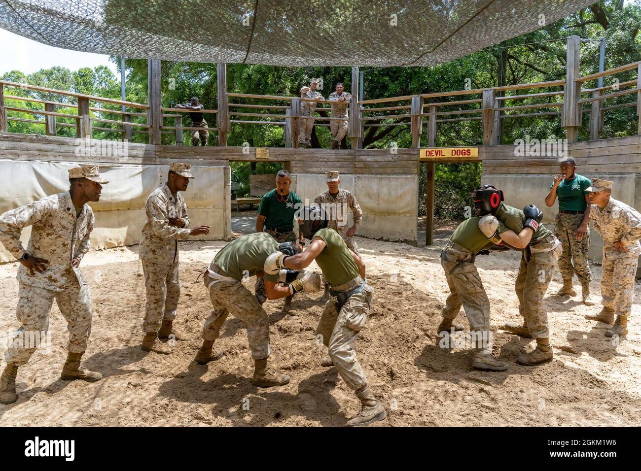 Recruits with Alpha Company, 1st Recruit Training Battalion ...