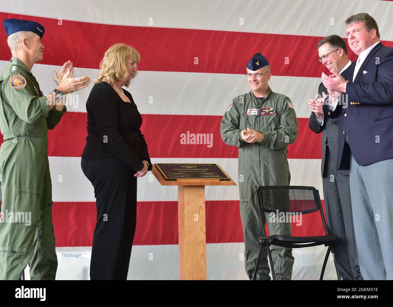 Family members of Vice Adm. John Currier join Adm. Charles Ray, Vice ...