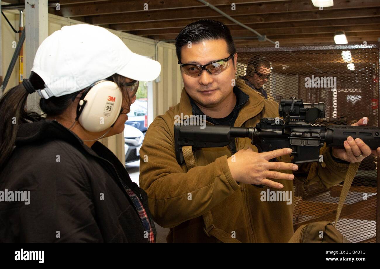 POULSBO, Wash. (May 21, 2021) – U.S. Navy Chief Machinist’s Mate ...