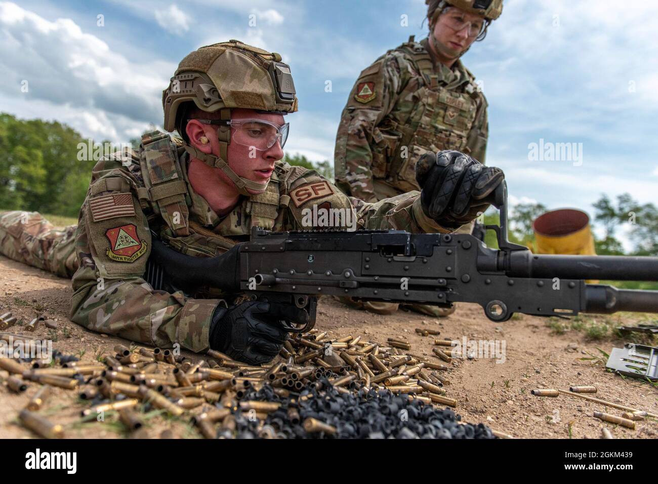 M240 machine gun shooting hi-res stock photography and images - Alamy