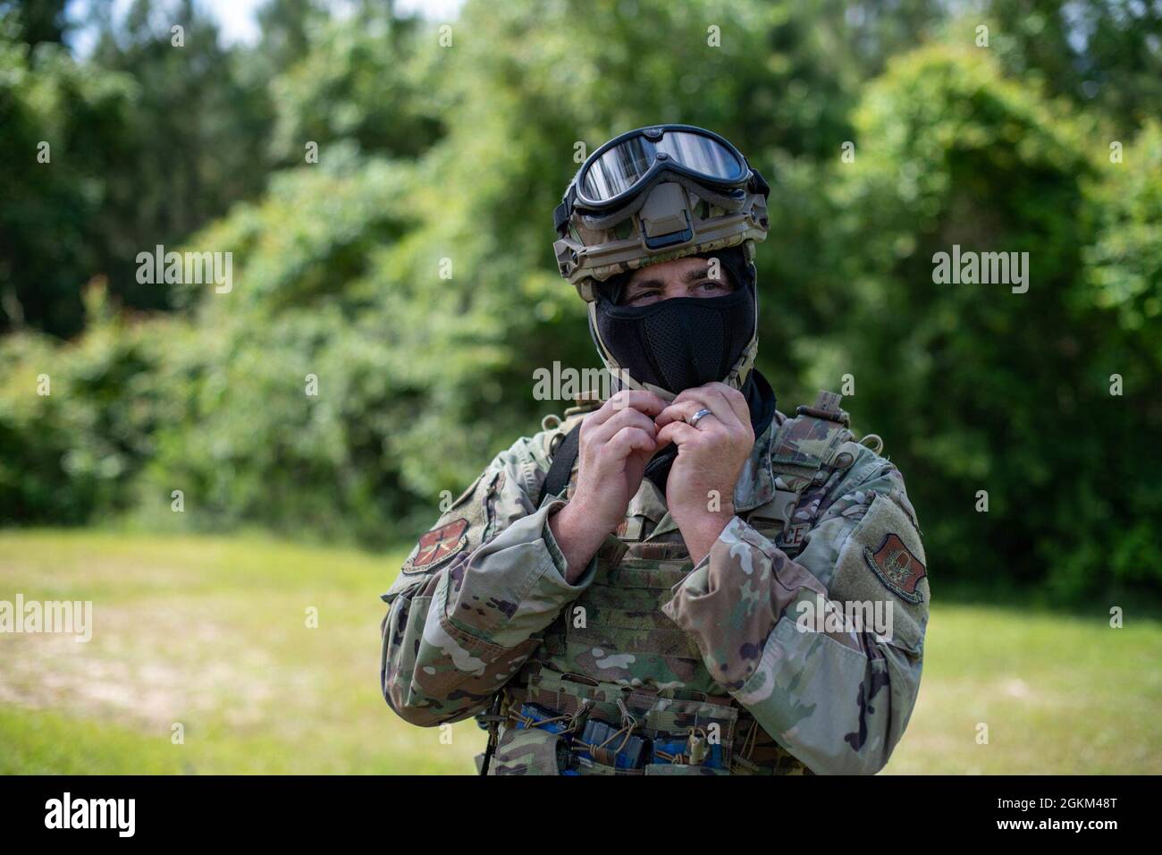 403rd Wing and group leaders and 403rd Security Forces Squadron members ...