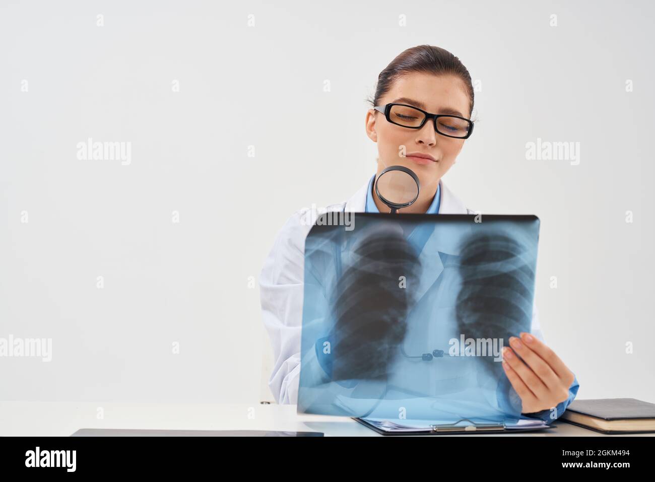 woman radiologist medicine hospital research diagnostics Stock Photo ...