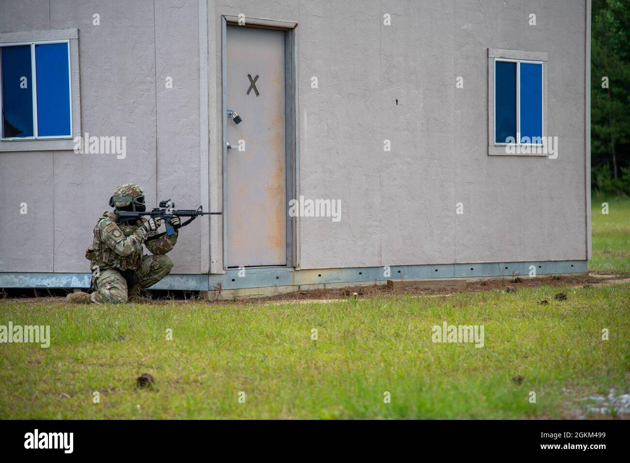 403rd Wing and group leaders and 403rd Security Forces Squadron members ...