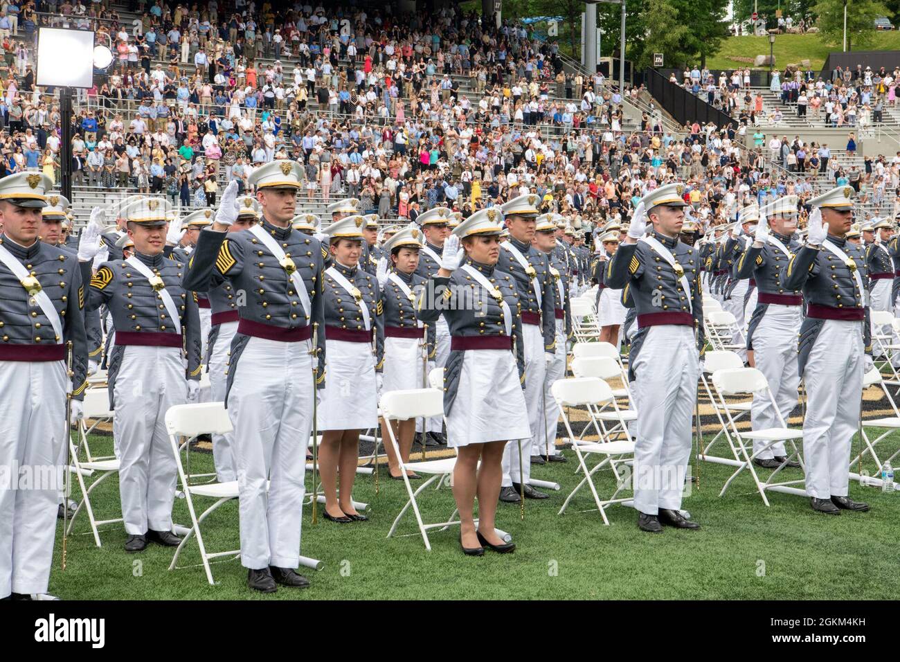 The graduating class of U.S. Military Academy cadets celebrate during ...