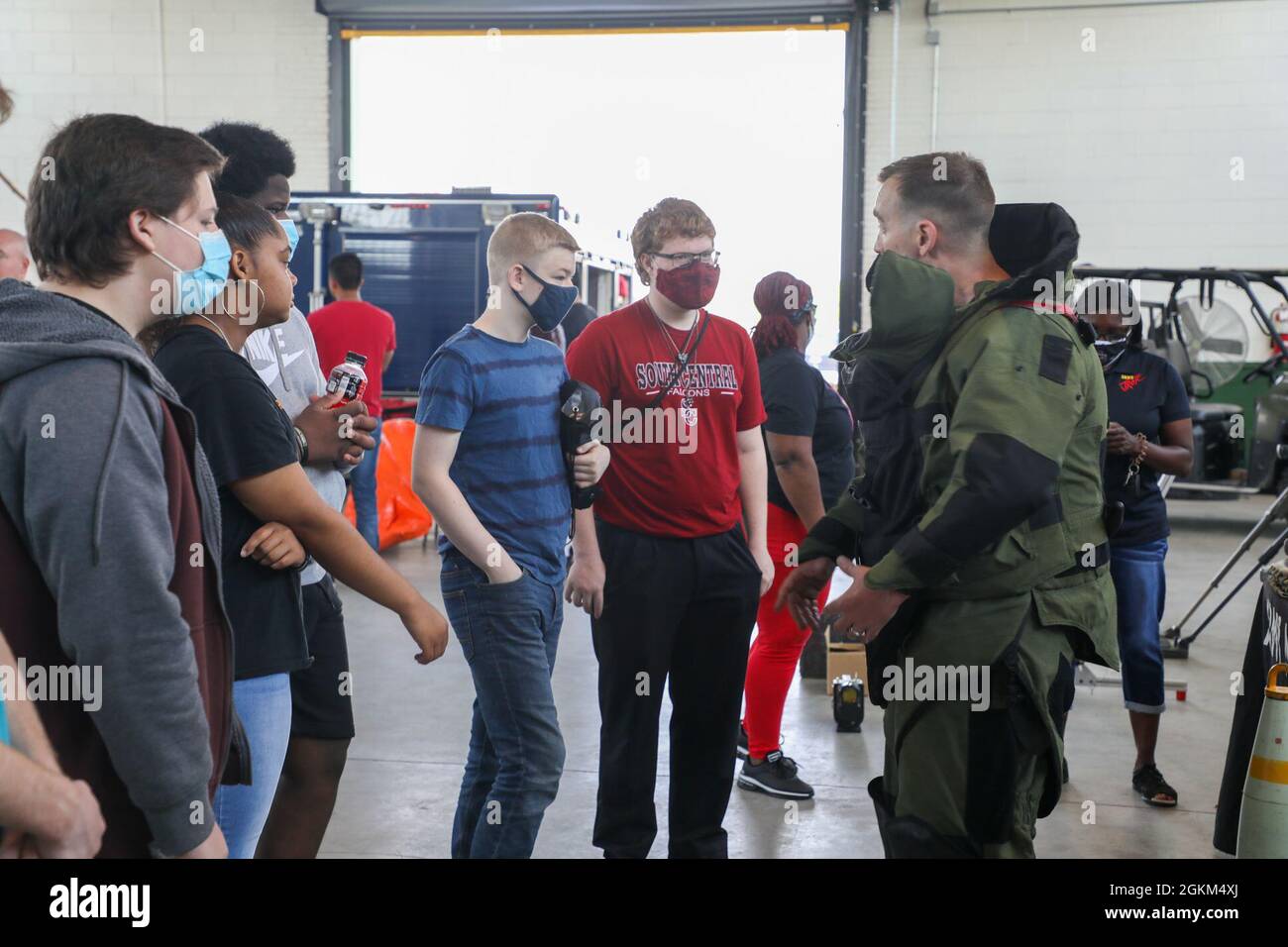 U.S. Army Sgt. 1st Class Kevin Chancey, an explosive ordnance disposal ...