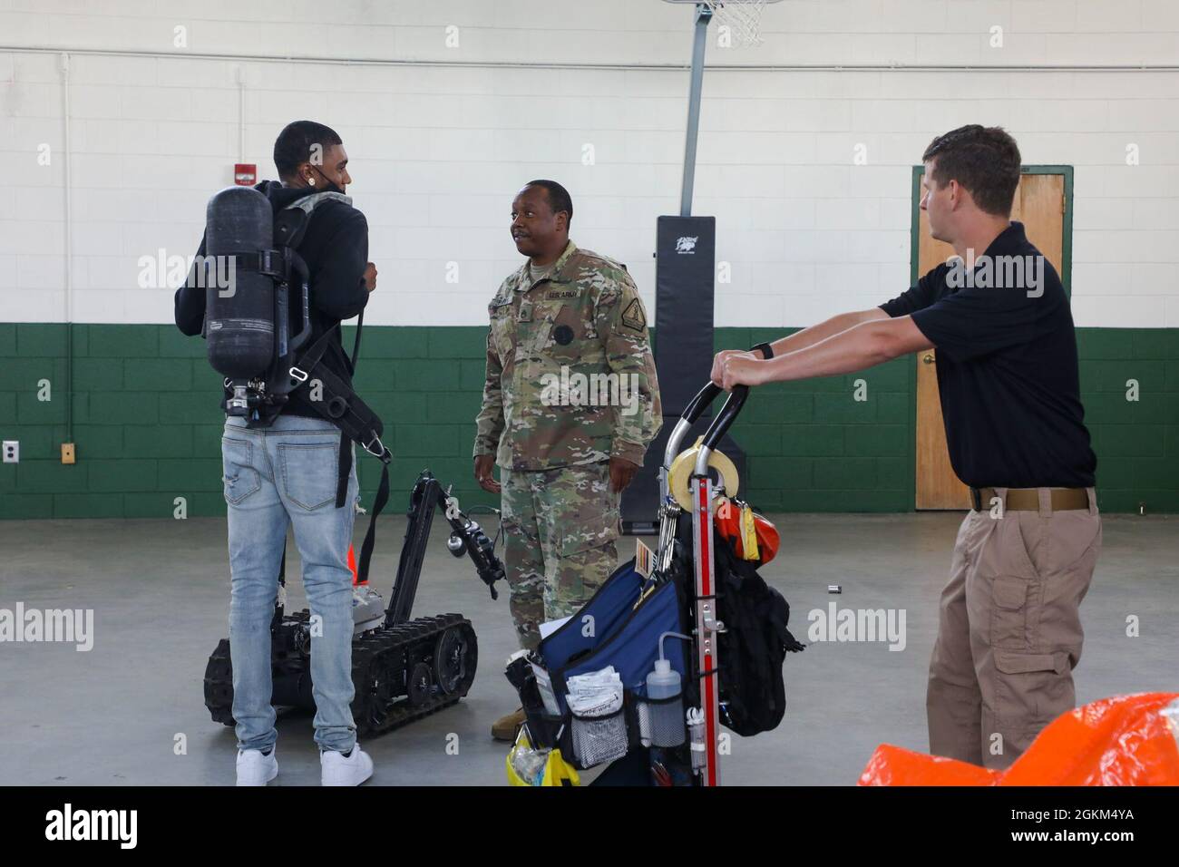 U.S. Army Staff Sgt. James Phipps, assigned to the North Carolina ...