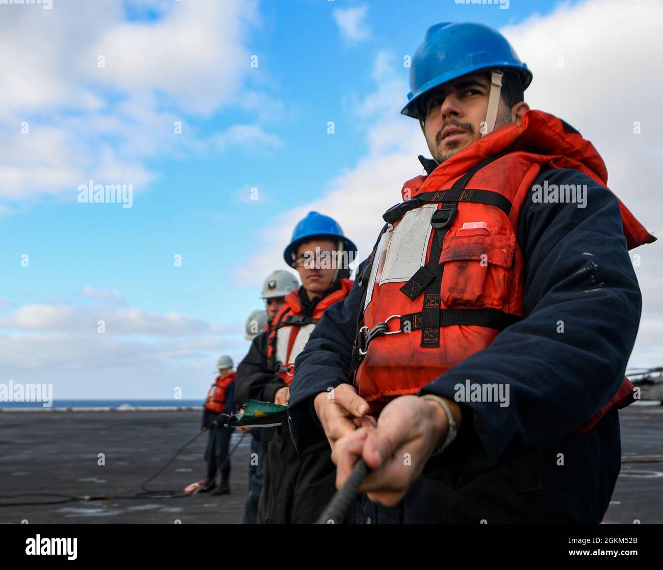 PACIFIC OCEAN (May 22, 2021) – U.S. Navy Seaman Noah Anderson, from ...