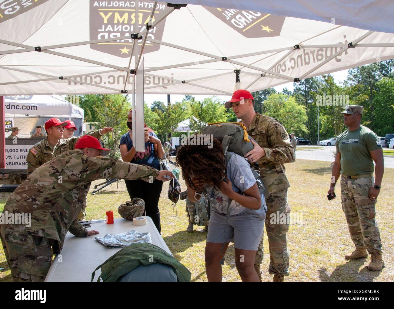 A Soldier assigned to the 403rd Quartermaster Rigger Support Team ...