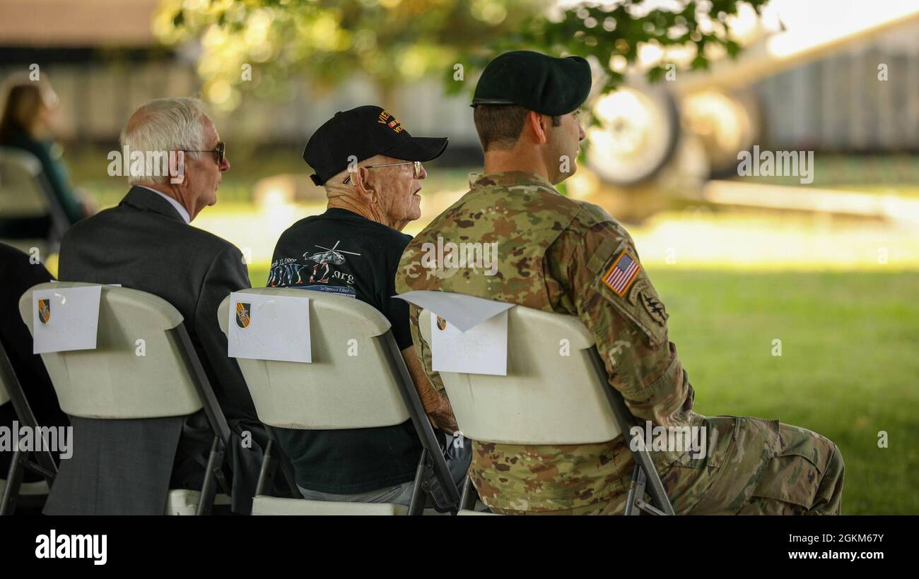 U.S. Army Veterans and Family members of fallen 5th Special Forces ...