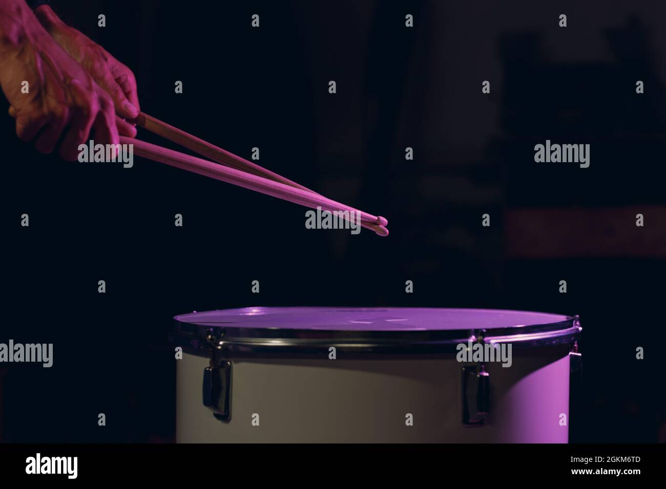 Beat up drum hi-res stock photography and images - Alamy