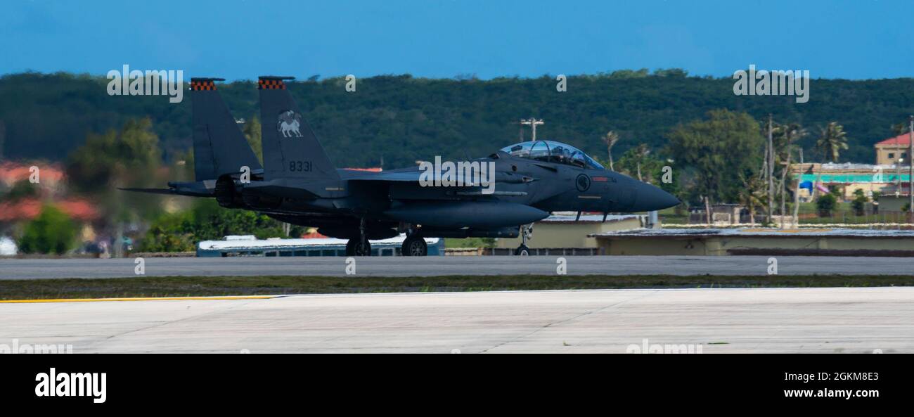 A Republic of Singapore Air Force F-15SG taxies off the runway after ...