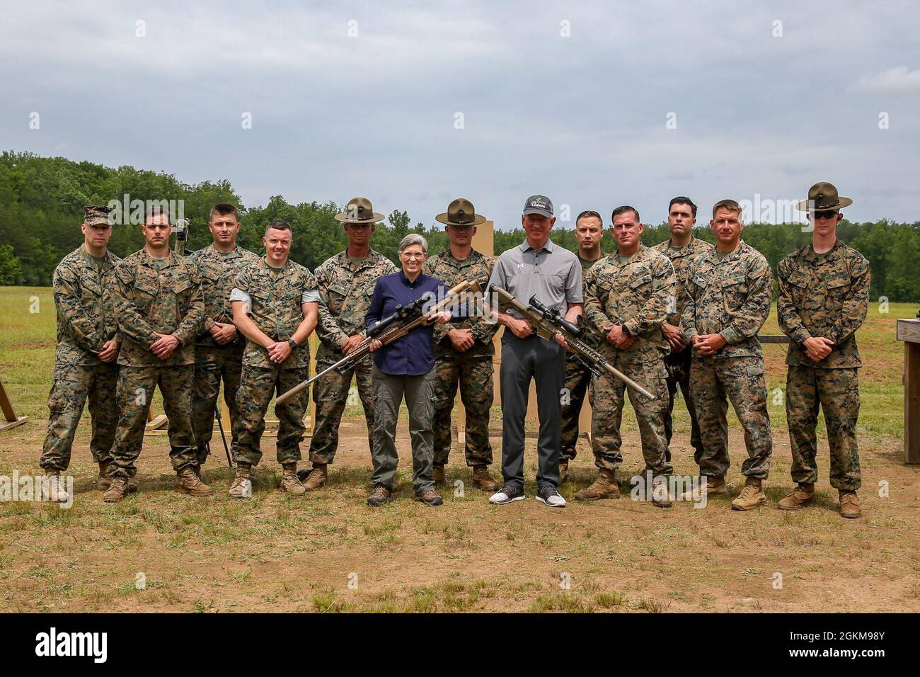 Marine corps scout sniper school hi-res stock photography and images ...