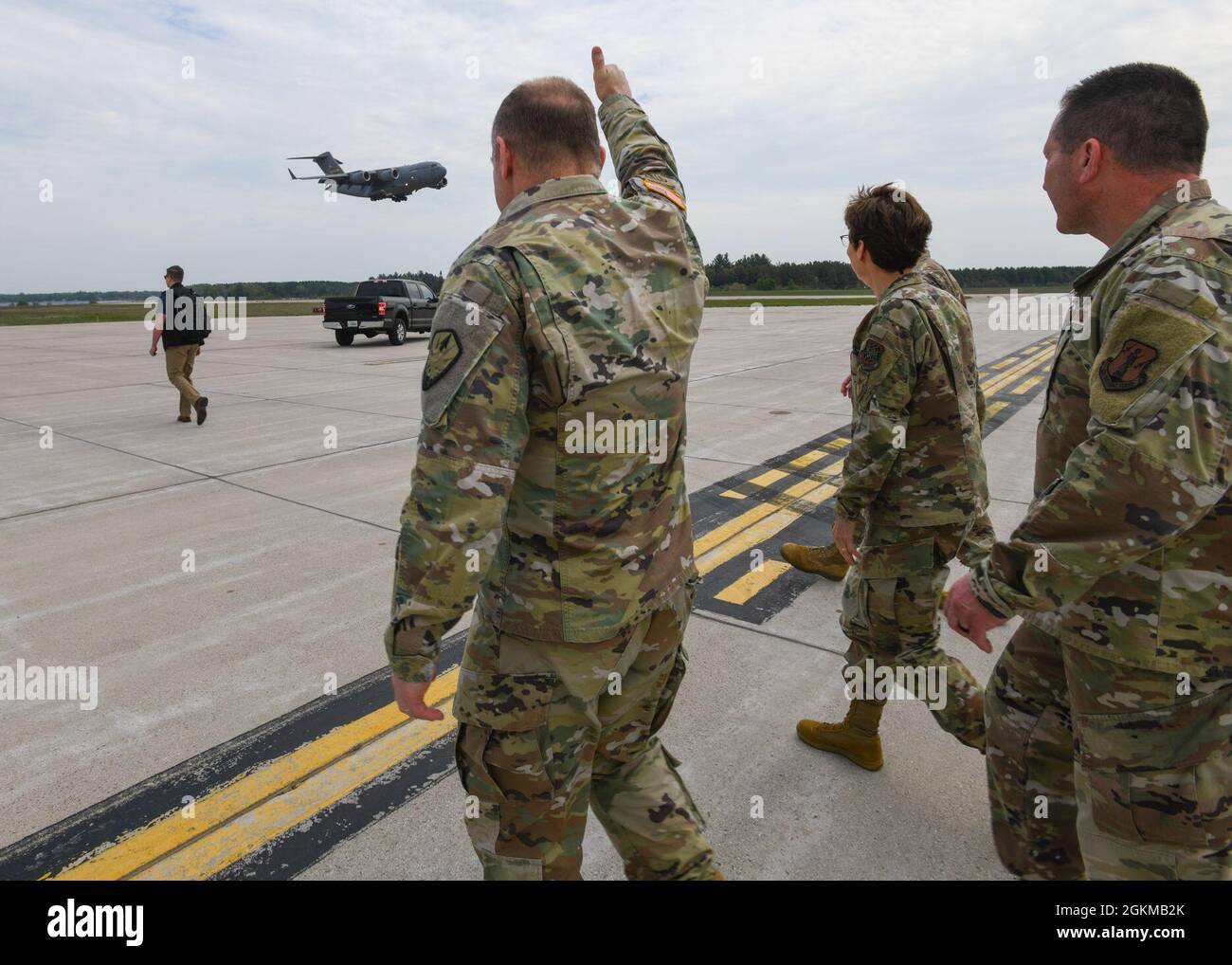 U.S. Army Gen. Stephen R. Lyons, commander of U.S. Transportation ...