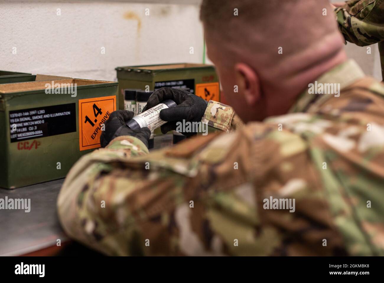 Explosive (vest or vests) hi-res stock photography and images - Alamy