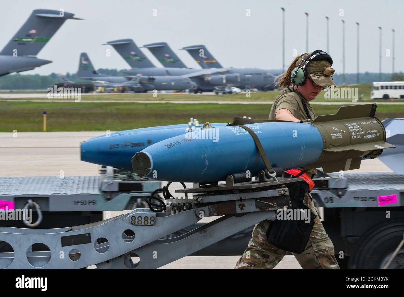 354th amu hi-res stock photography and images - Alamy