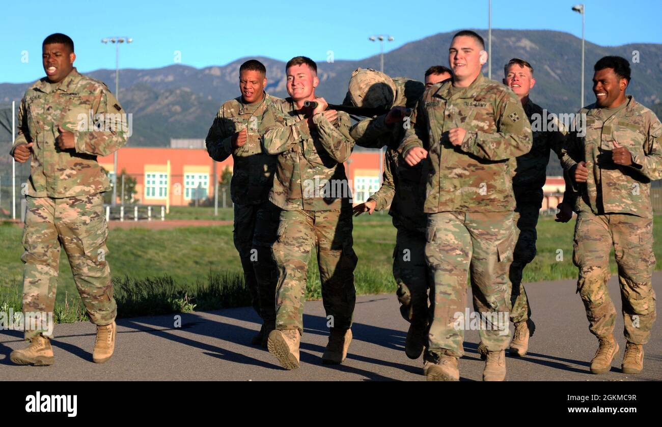 Soldiers with 2nd Stryker Brigade Combat Team, 4th Infantry Division ...