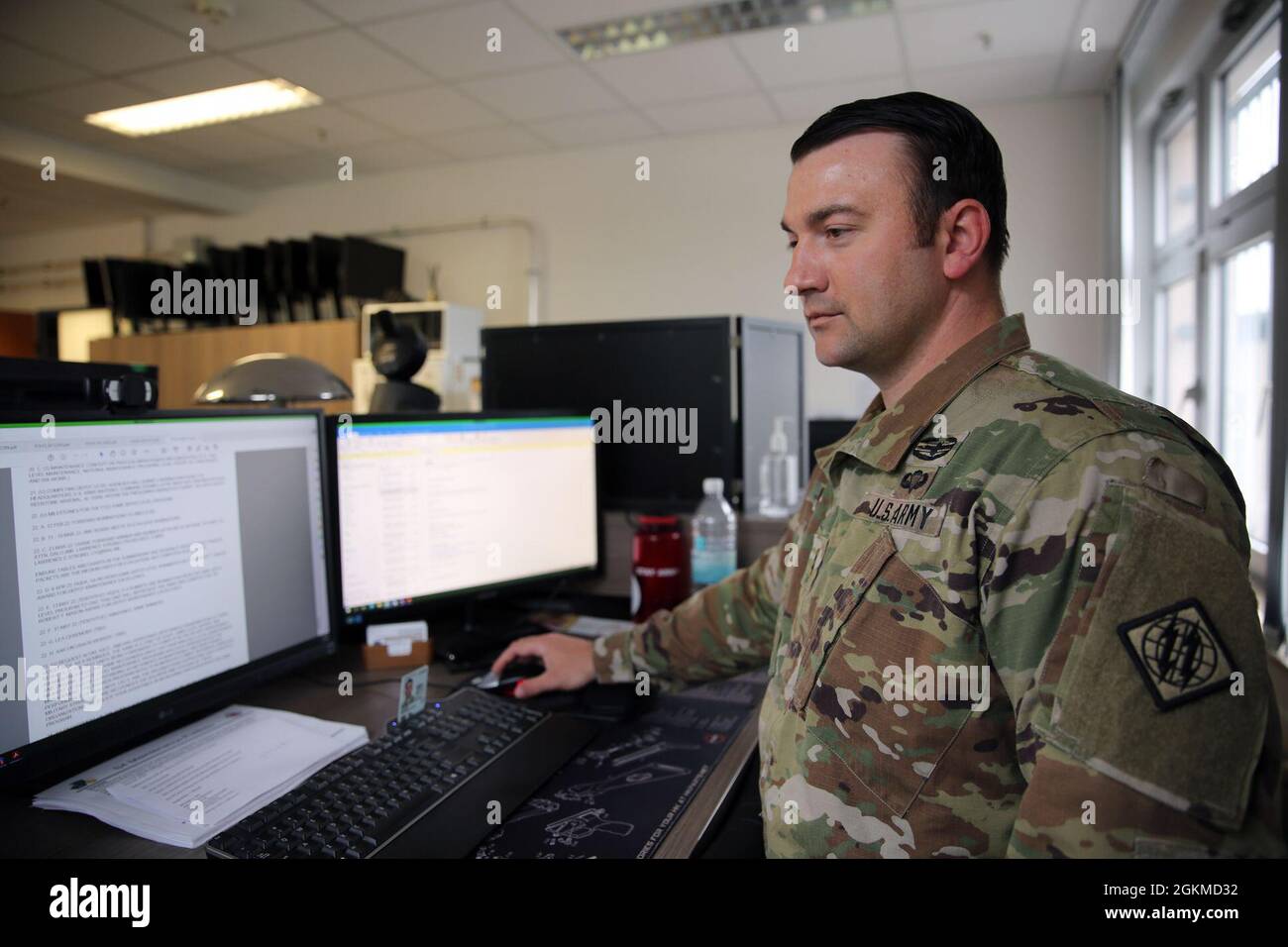 Chief Warrant Officer 2 Greg Gusler, 2d Theater Signal Brigade S4 ...