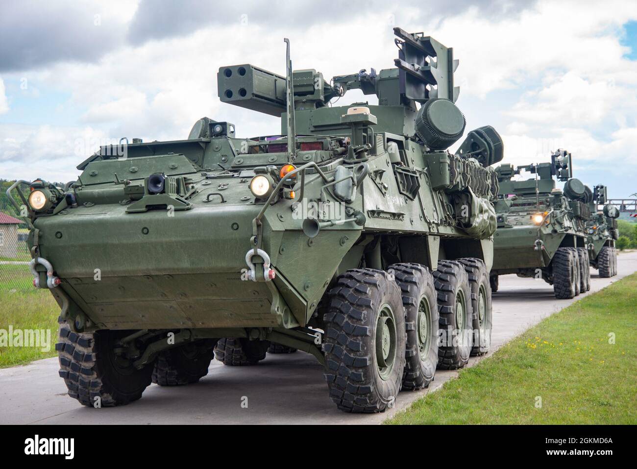 U.S. Army Soldiers with Alpha Battery, 5th Battalion, 4th Air Defense ...