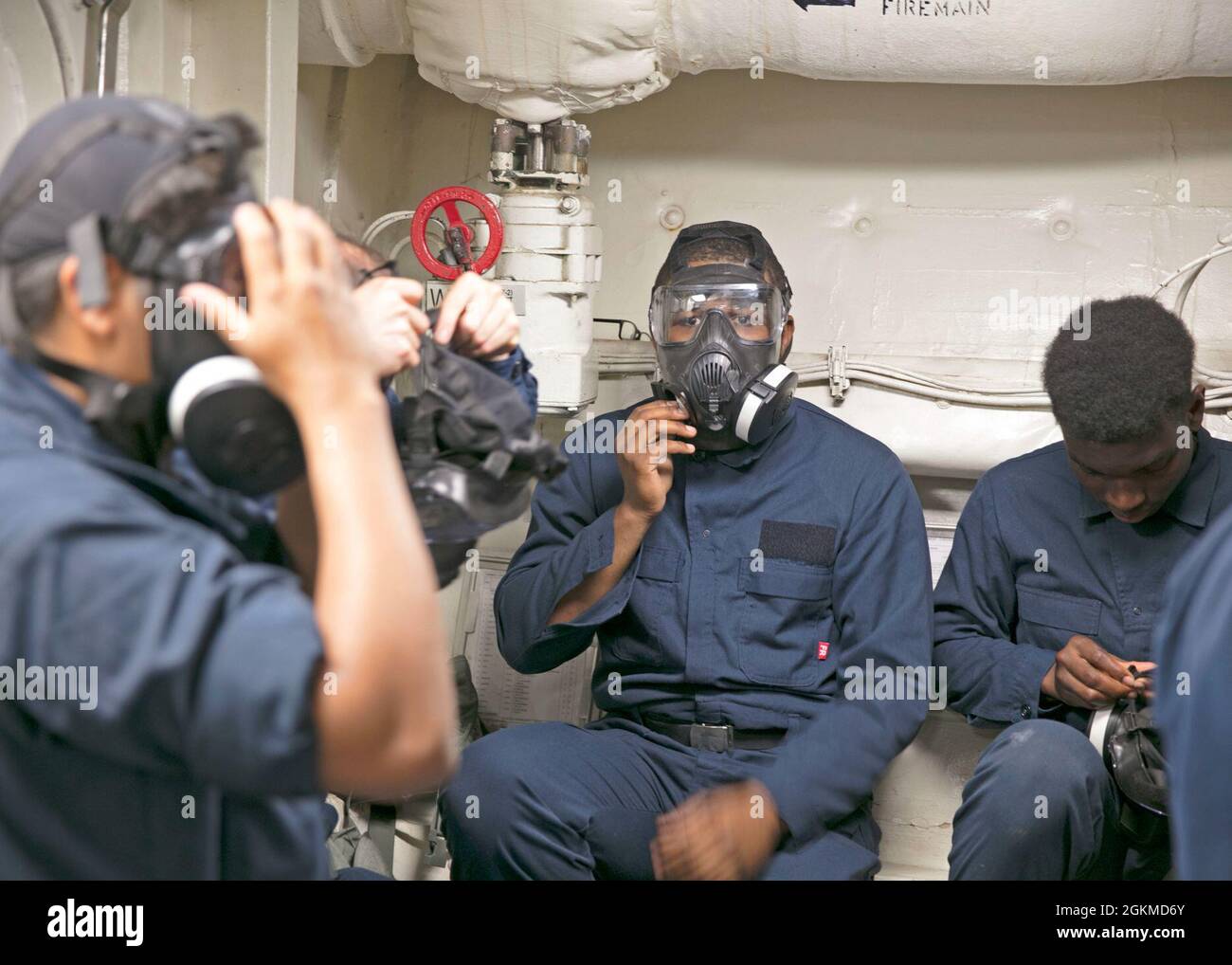 210525-N-OI940-1003 ATLANTIC OCEAN (May 25, 2021) Sailors assigned to ...