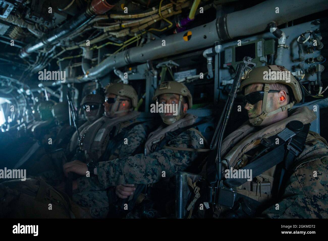 U.S. Marines with Charlie Company, Battalion Landing Team 1/1, 11th ...