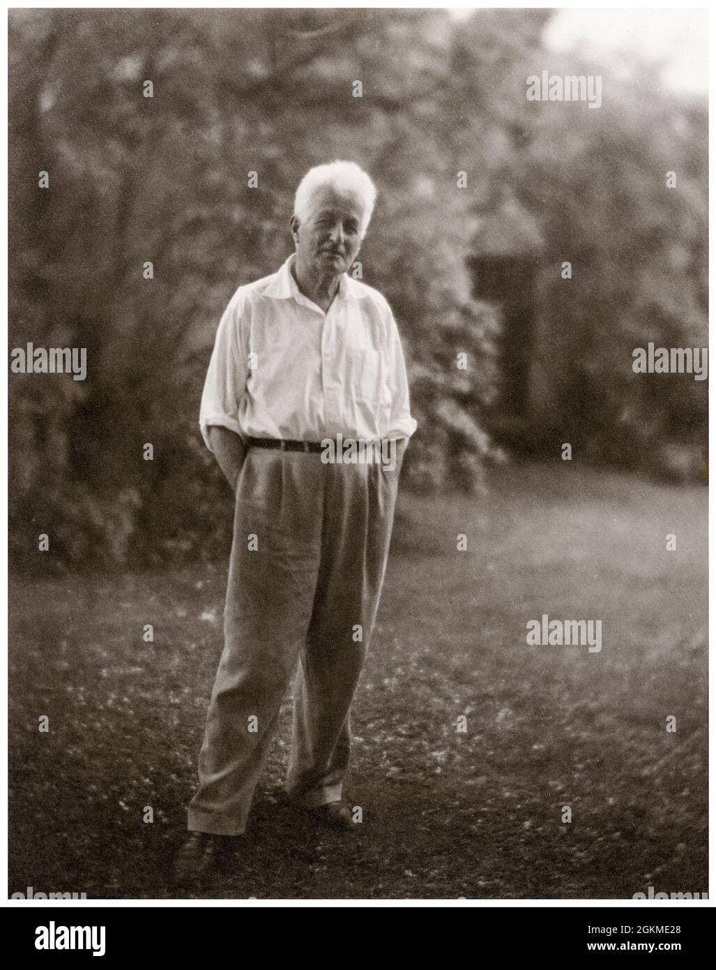 Maxfield Parrish (1870-1966), American painter and illustrator ...