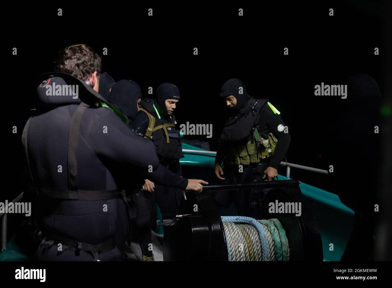 ASTORIA, Ore. – U.S. Army Special Forces Soldiers with 3rd Battalion ...