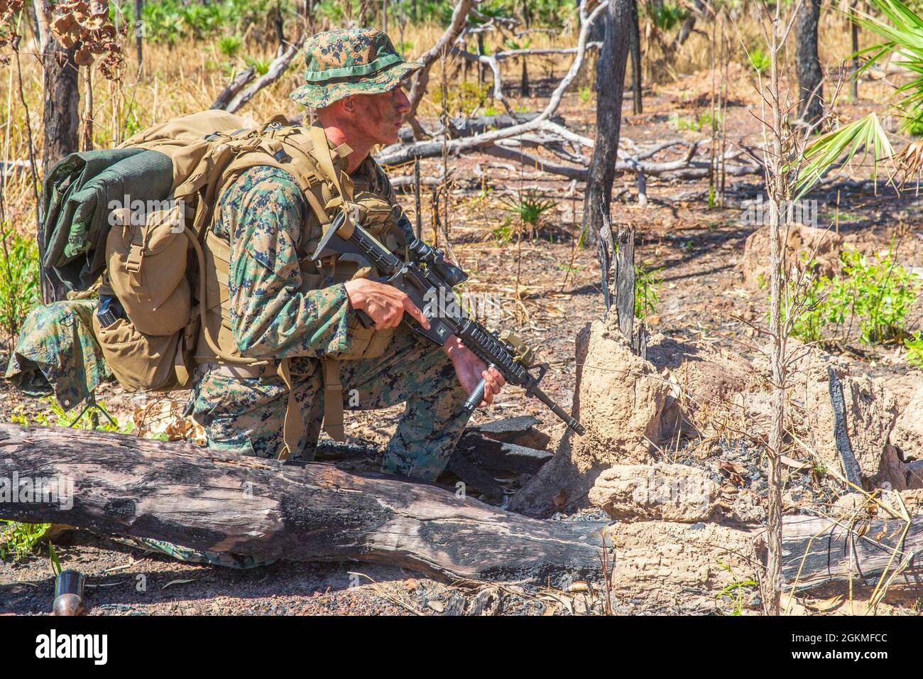 Low altitude air defense platoon hi-res stock photography and images ...