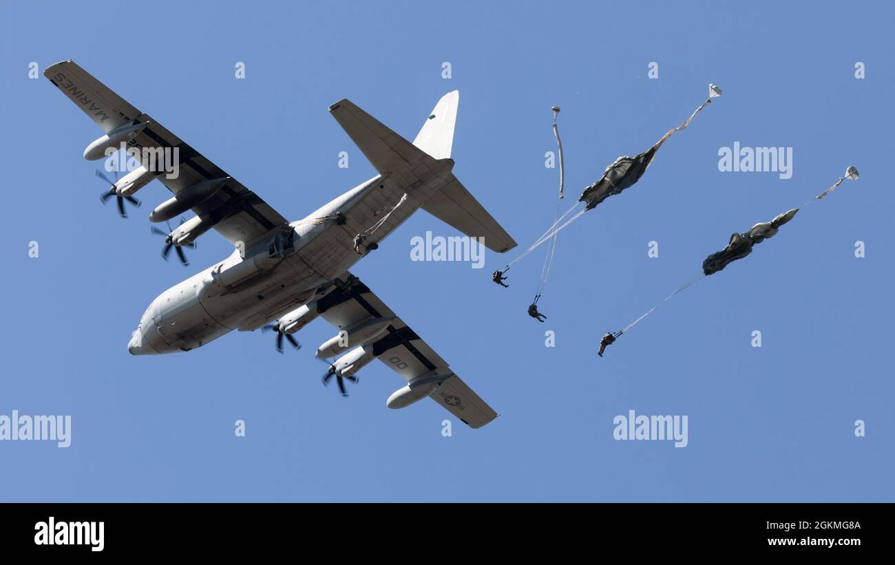 A U.S. Marine Corps KC-130J Super Hercules aircraft with Marine Aerial ...