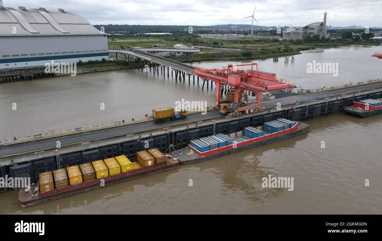 Recycle waste power station hi-res stock photography and images - Alamy