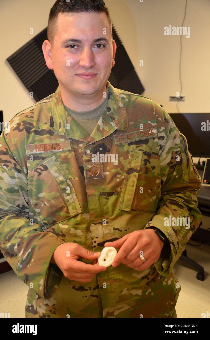 Air Force Master Sgt. Brian Hermes, an instructor in the METC ...