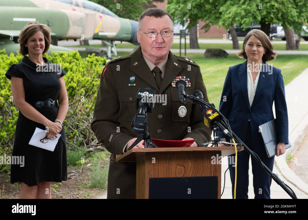 Maj. Gen. Greg Knight, Vermont's adjutant general, gives opening ...
