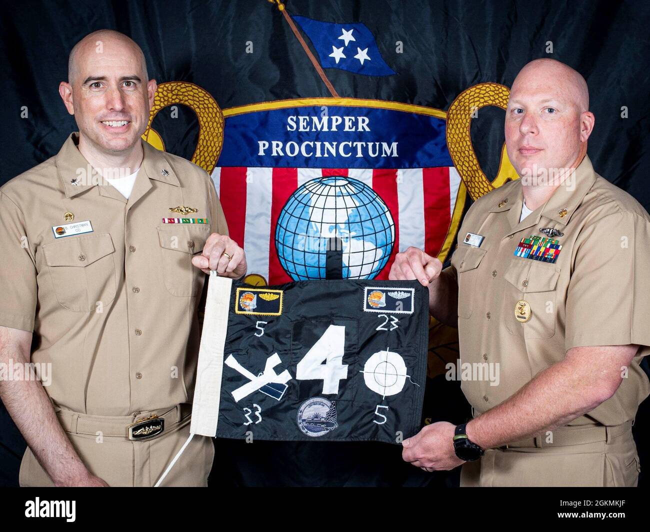Uss new hampshire hi-res stock photography and images - Alamy