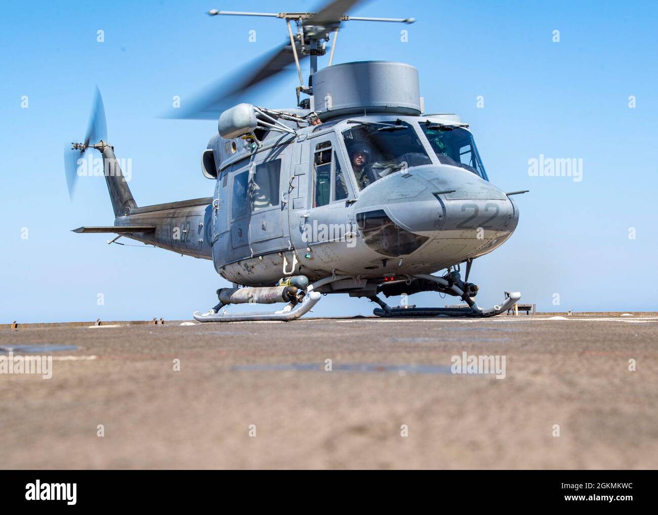 210527-N-NQ285-1092 MEDITERRANEAN SEA (May 27, 2021) A Hellenic Navy AB ...