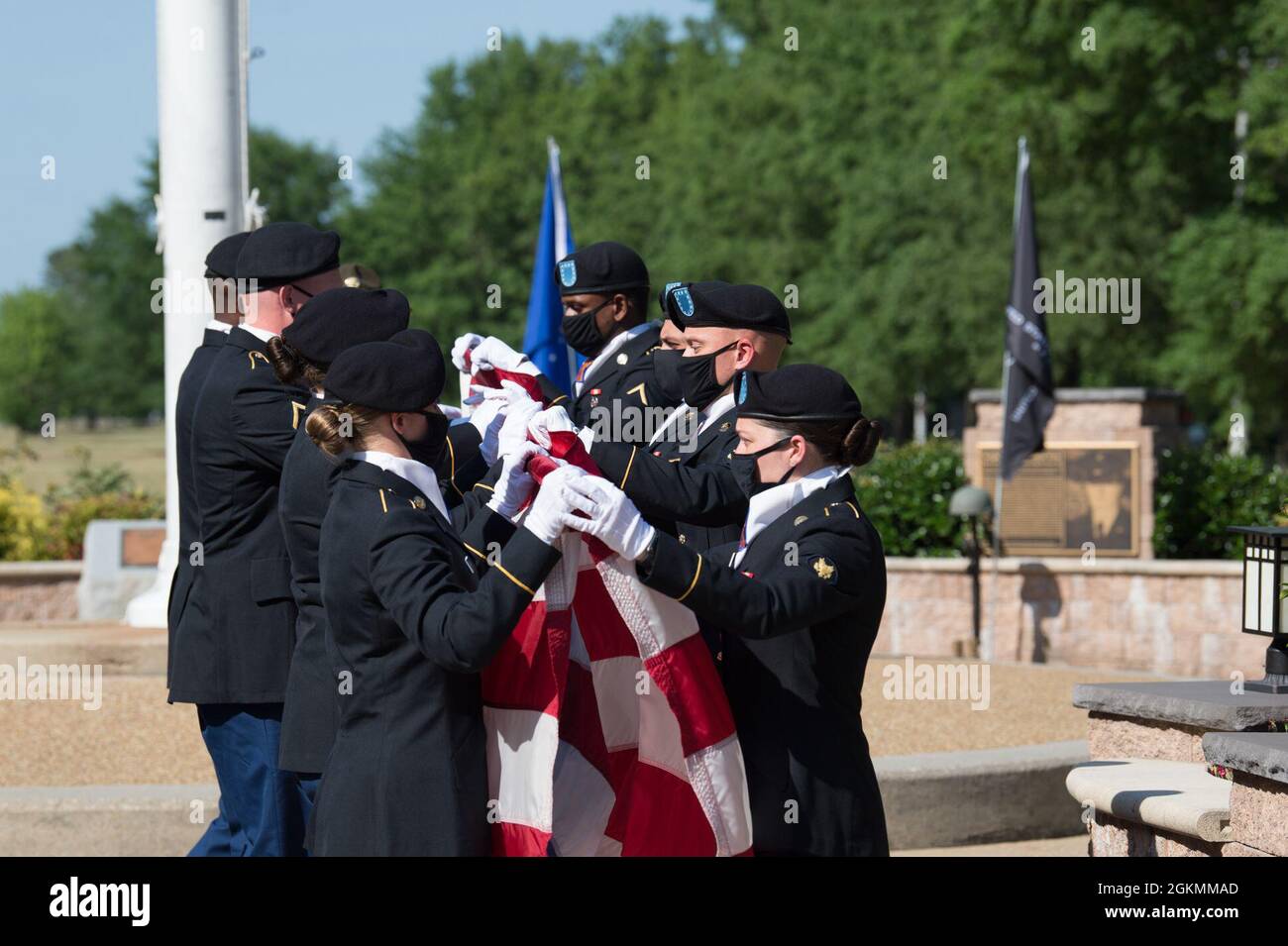 Soldiers assigned to the U.S. Army Training and Doctrine Command host ...