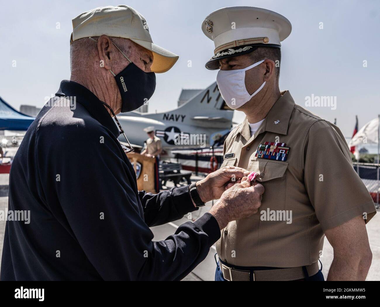 Retired U.S. Navy Commander Richard S. Beckhart, a retiring officer ...