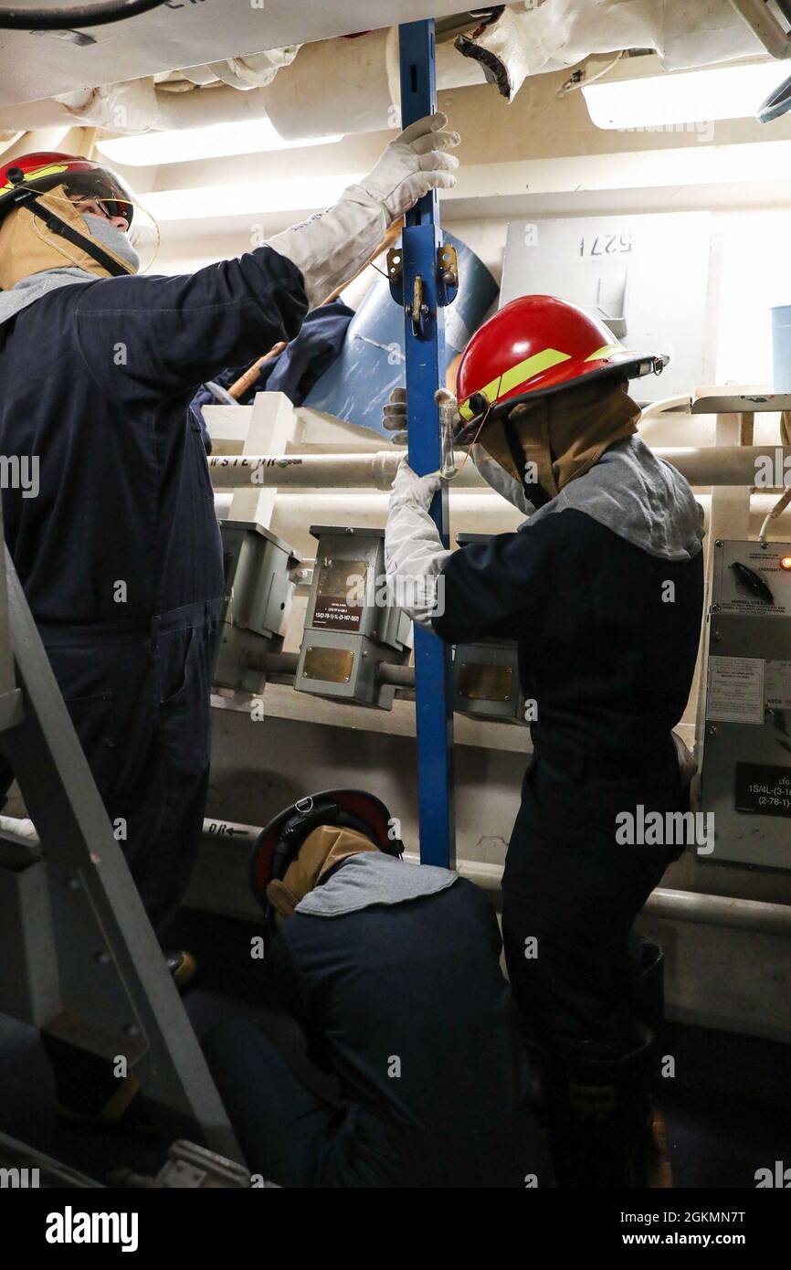 NORTH SEA (May 28, 2021) Electronics Technician 3rd Class David ...
