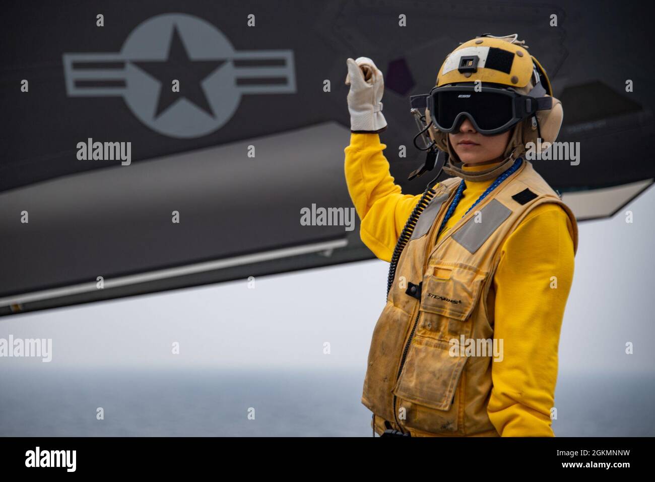 PACIFIC OCEAN (May 28, 2021) Aviation Boatswain’s Mate (Handling ...