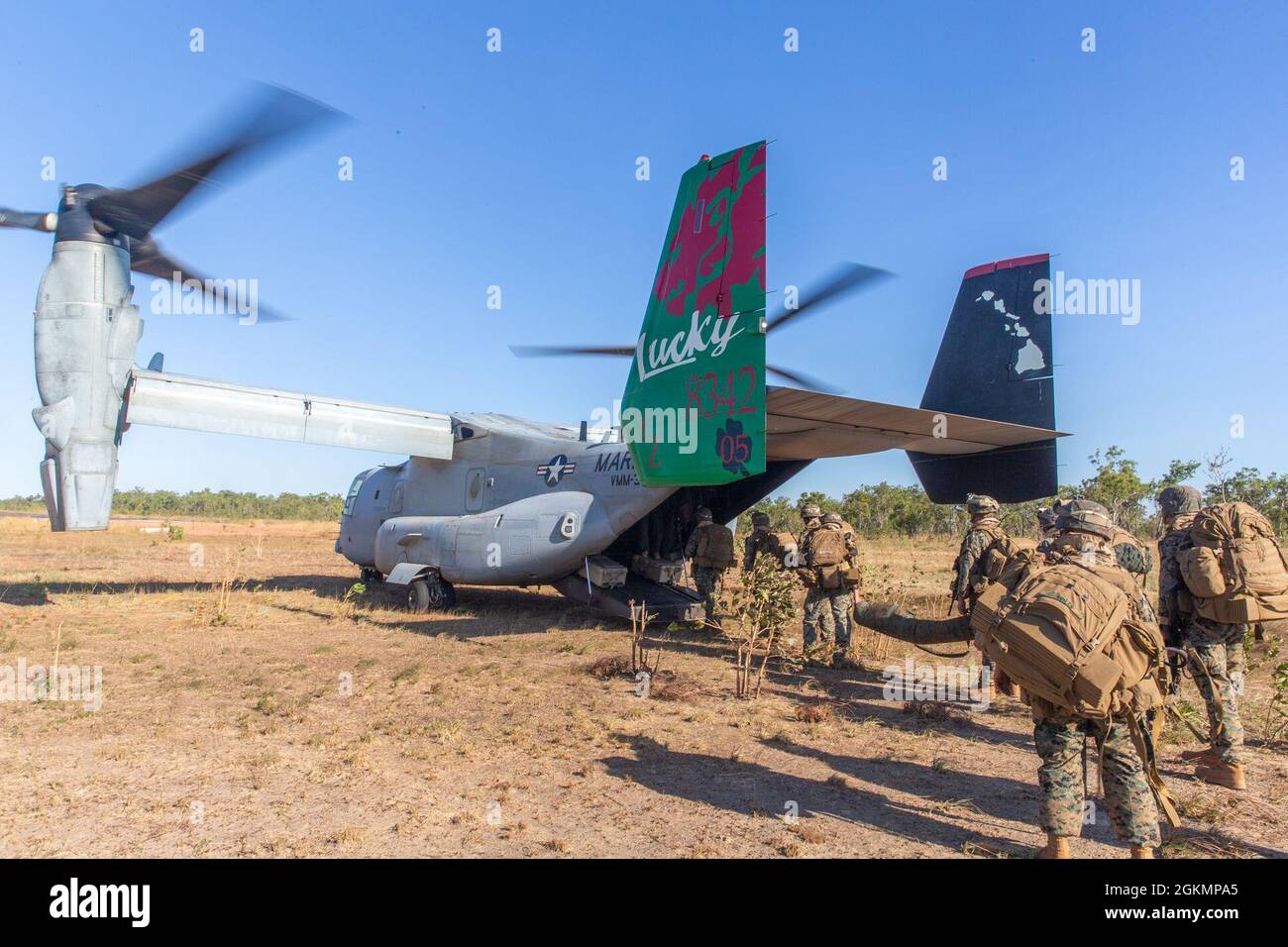 U.S. Marines with Alpha Battery, 2nd Low Altitude Air Defense Platoon ...