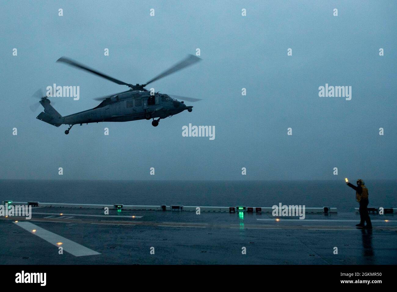 PACIFIC OCEAN (May 29, 2021) Aviation Boatswain’s Mate (Handling ...