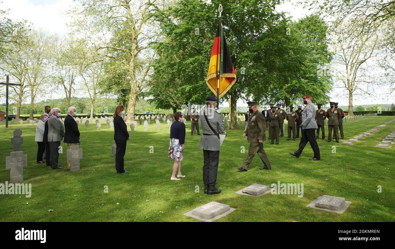 Maj. Gen. Tracy W. King, Marine Forces Europe and Africa commander, and ...