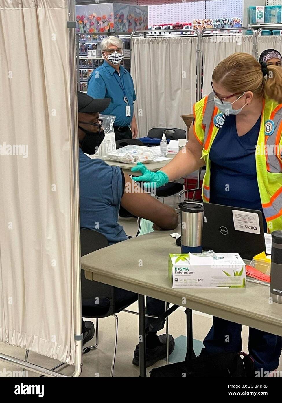 Navy medicine bumed hi-res stock photography and images - Alamy