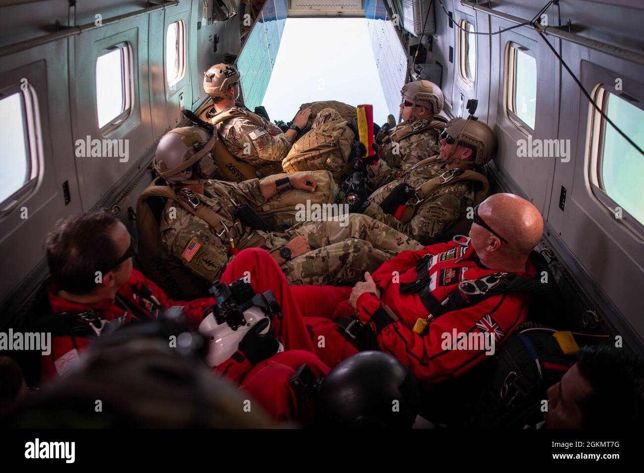 U.S. Army Special Operations Command Black Daggers, U.S. Army Golden ...