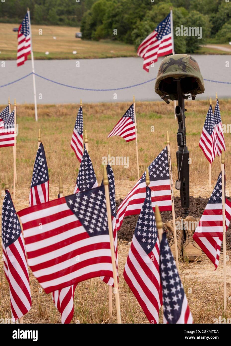 The North Carolina Army National Guard Recruiting & Retention Battalion ...