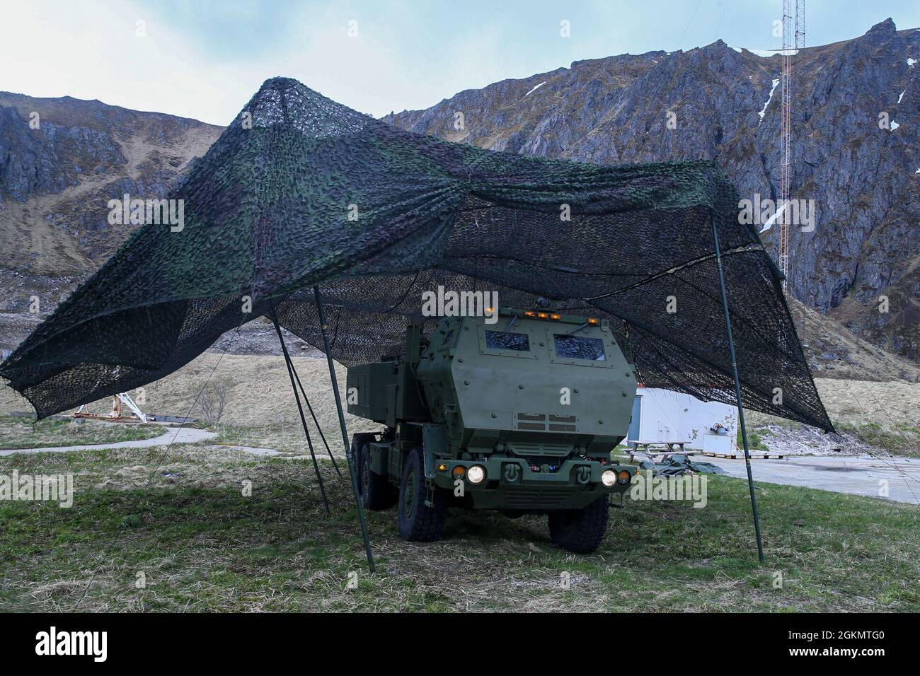 Camouflage structures hi-res stock photography and images - Alamy