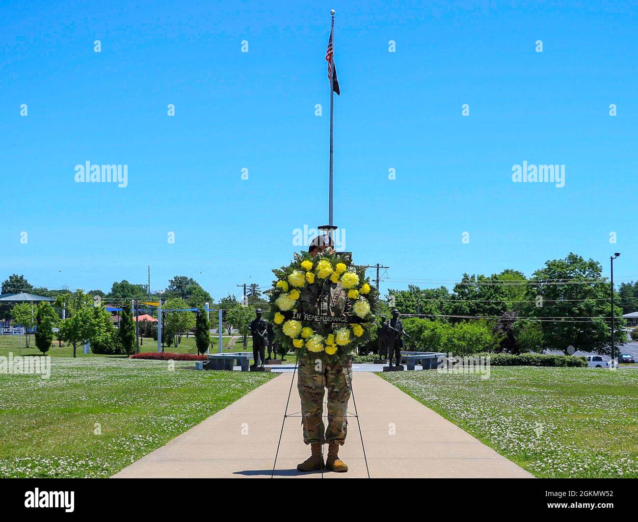 This Memorial Day, 101st Airborne Division (Air Assault) take time to ...