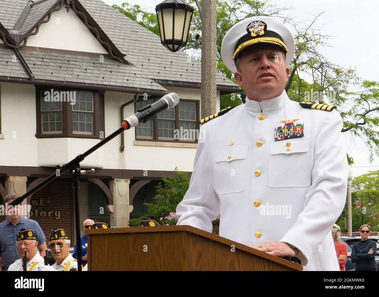 GREAT LAKES, Il. (May 31, 2021) Naval Station Great Lakes’ Commanding ...