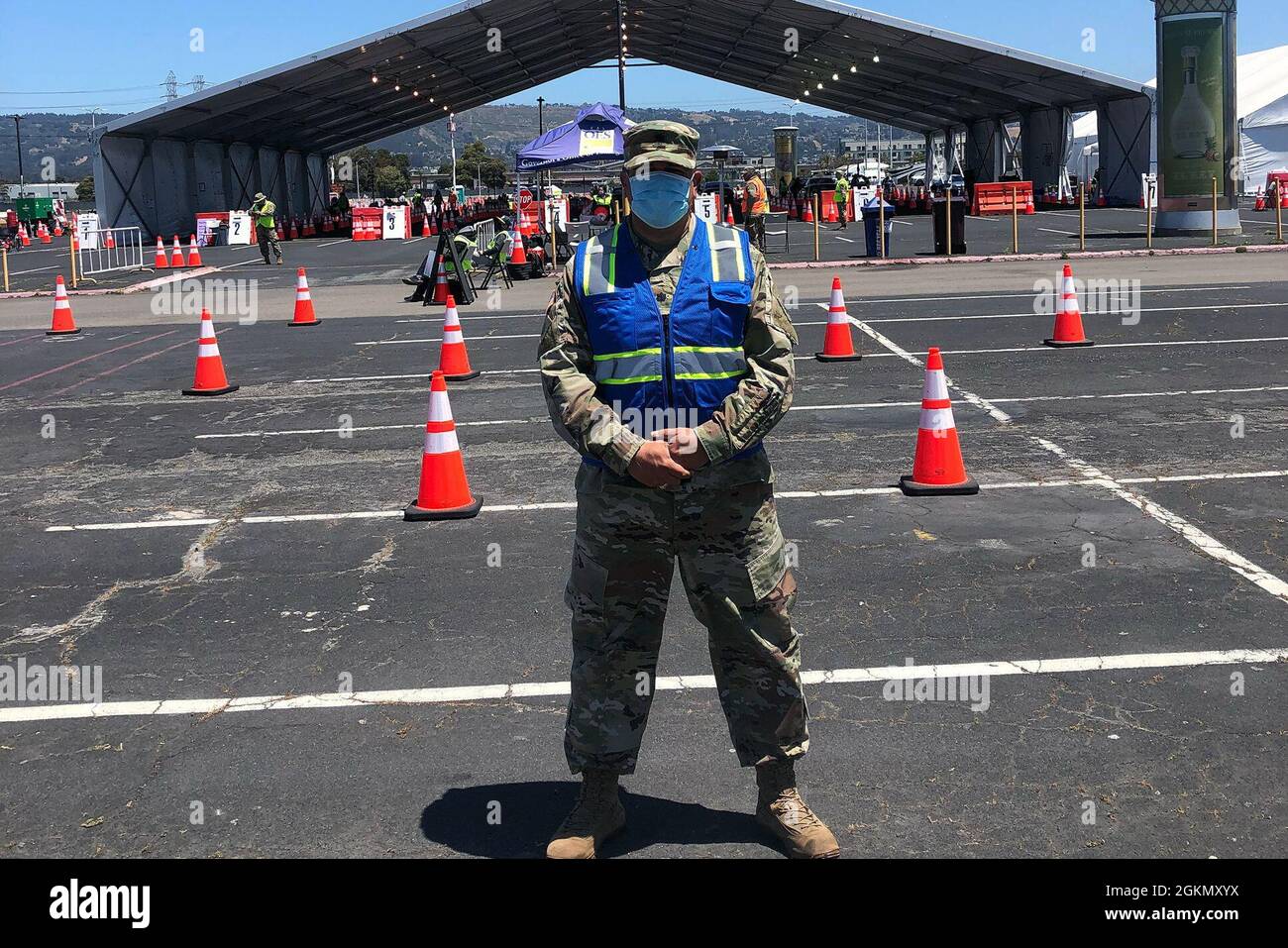 U.S. Army Lt. Col. Leroy L. Cisneros of the California Army National ...